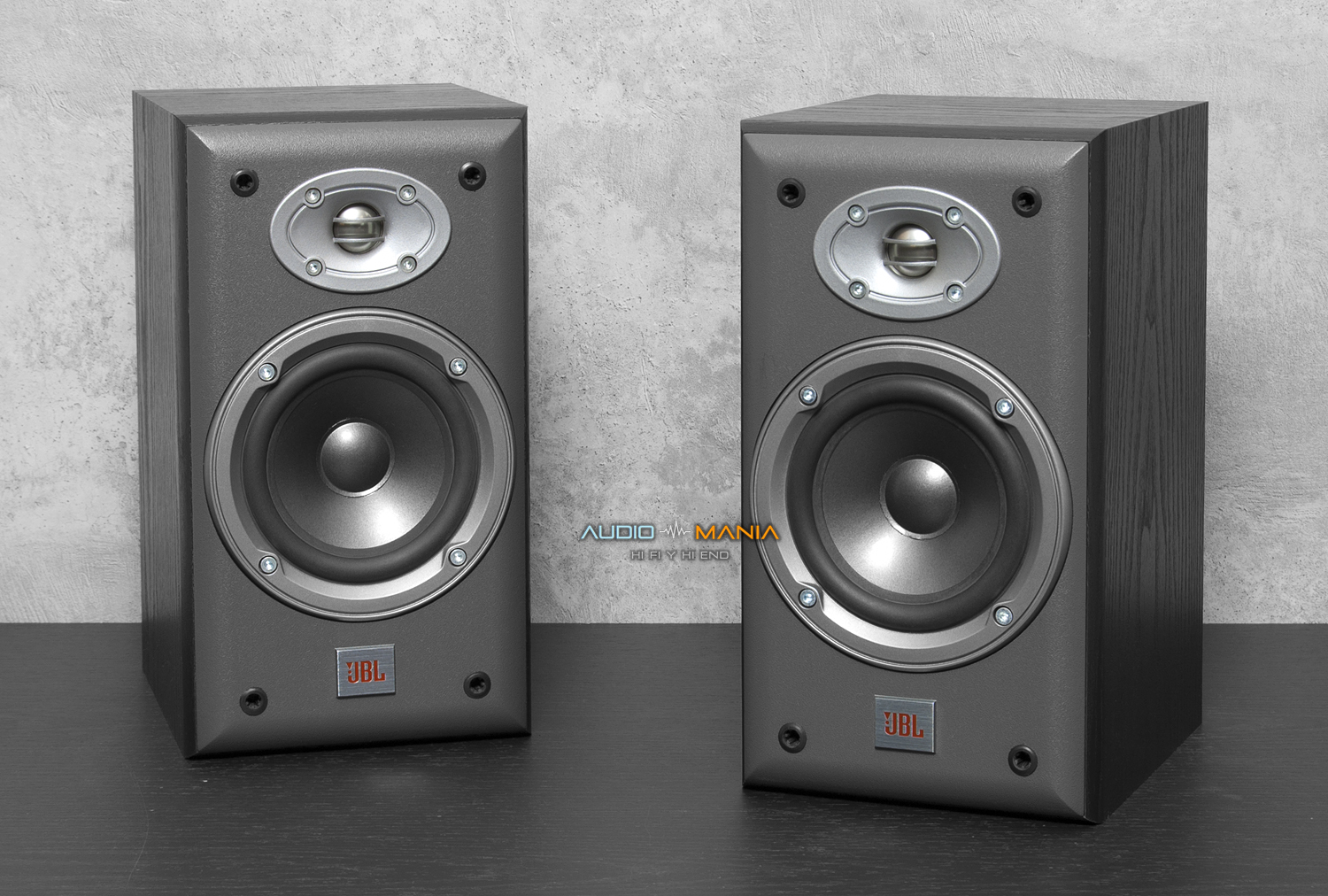 JBL E20 en Audio-Mania