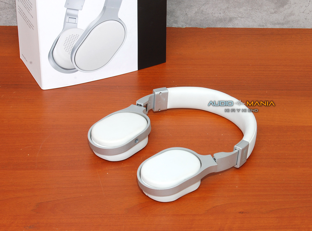 Kef M500 en Audio-Mania